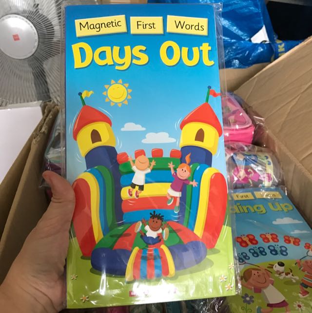Magnetic First Words Day Out, Hobbies & Toys, Books & Magazines ...