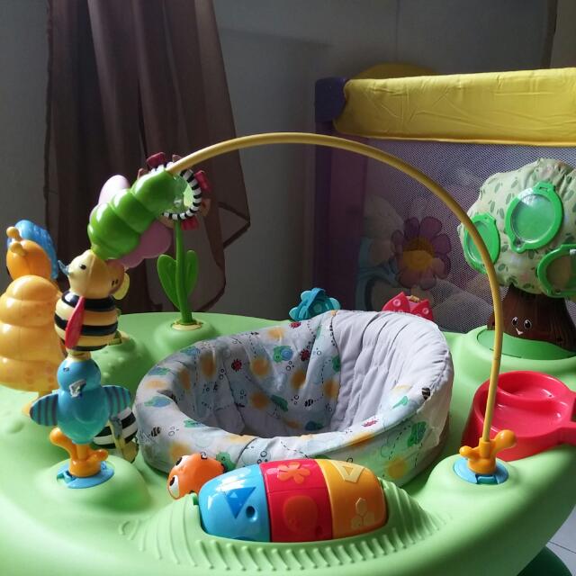Evenflo Walk Around Exersaucer, Babies & Kids, Infant Playtime on Carousell