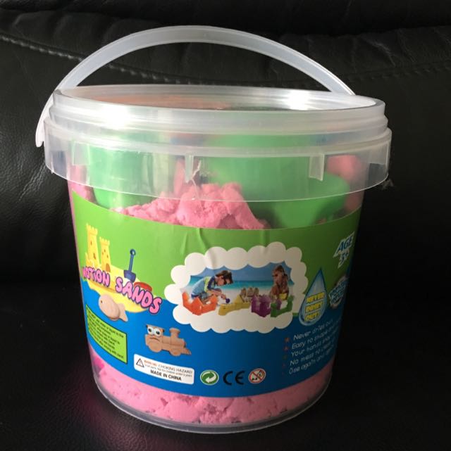 kinetic sand and sand pit, Hobbies & Toys, Toys & Games on Carousell