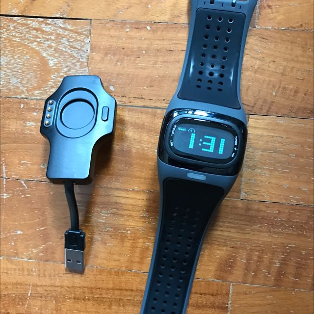 Mio Alpha Heart Rate Watch, Mobile Phones & Gadgets, Wearables & Smart ...