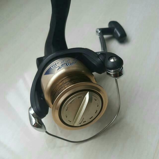 Shimano AX 4000FB Fishing Reel + 50lbs Line **Reserved**, Sports Equipment, Fishing on Carousell