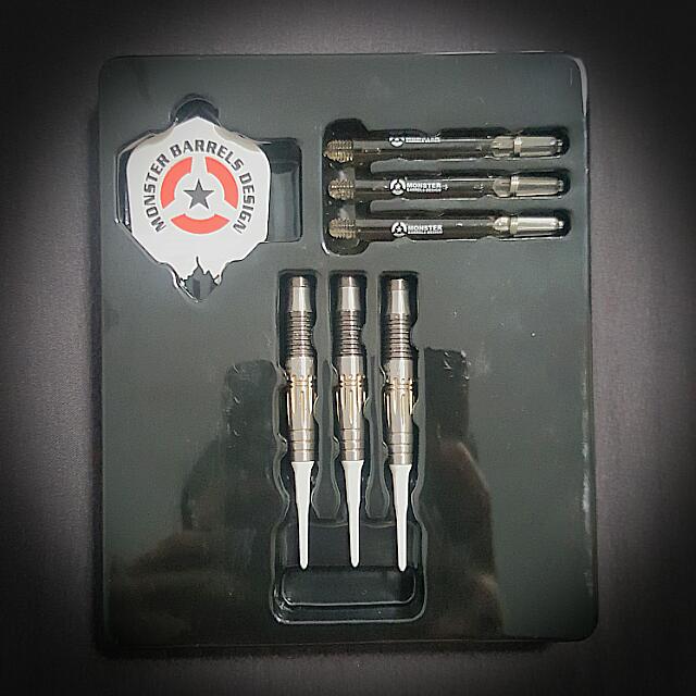 MONSTER BARRELS GUNNER IV DART SET, Sports Equipment, Sports & Games ...