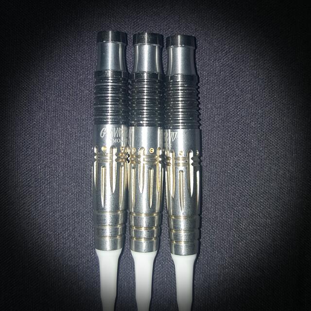 MONSTER BARRELS GUNNER IV DART SET, Sports Equipment, Sports & Games ...