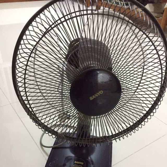 Sanyo Table Fan, Furniture & Home Living, Furniture, Other Home ...