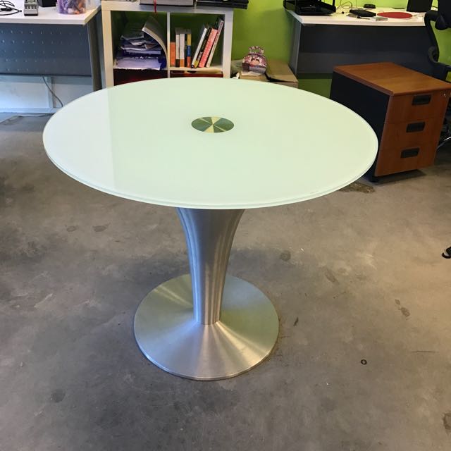 90Cm Diameter Round Dinning Table Without Chair, Furniture & Home ...
