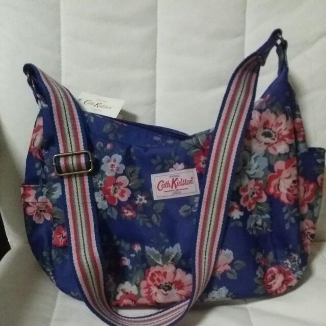 Cath Kidston Brand New Cross body Bah, Women's Fashion, Bags & Wallets ...