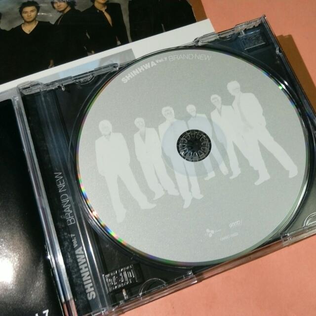 CD of Shinee Vol.7, Hobbies & Toys, Music & Media, CDs & DVDs on Carousell