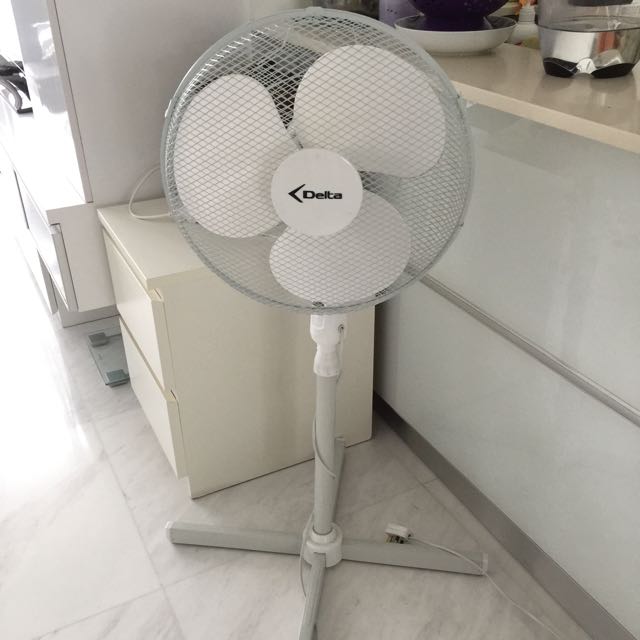 Electric Fan Stand, Furniture & Home Living, Lighting & Fans, Fans on ...