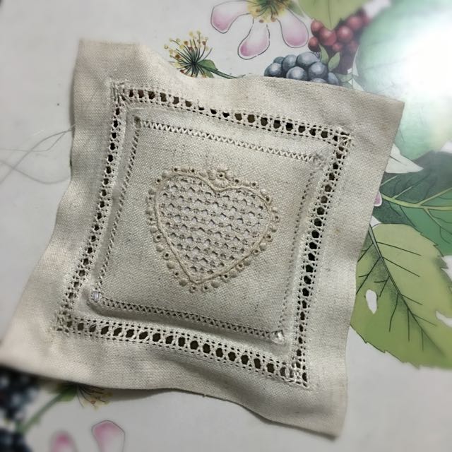 Lavender/potpourri Pouch, Furniture & Home Living, Home Decor, Vases ...