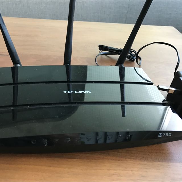 TP-Link N750 Wireless Dual Band Gigabit Router, Computers & Tech, Parts ...