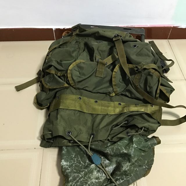 Large US Army Alice Pack, Men's Fashion, Bags, Belt bags, Clutches and ...