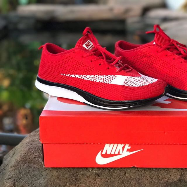 Nike Flyknit Red, Men's Fashion, Footwear, Sneakers on Carousell