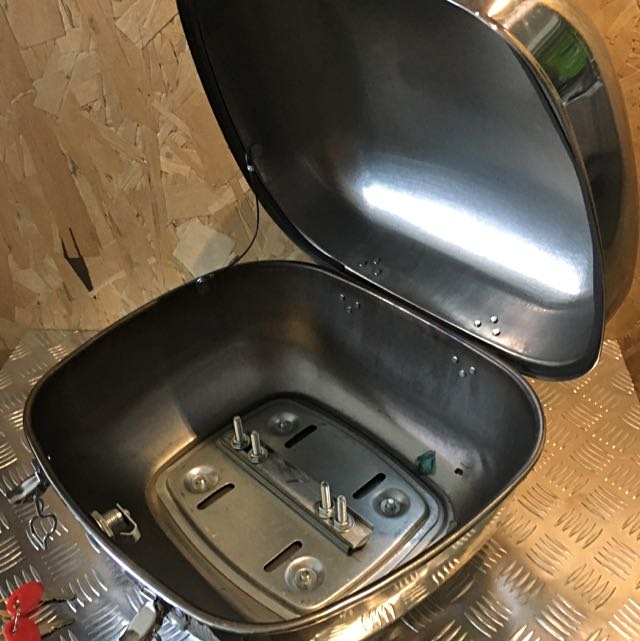 Nostalgic Classic Stainless Steel Topbox, Car Accessories on Carousell