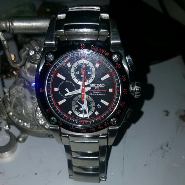 Seiko F1限量男裝計時錶, 名牌, 手錶 - Carousell