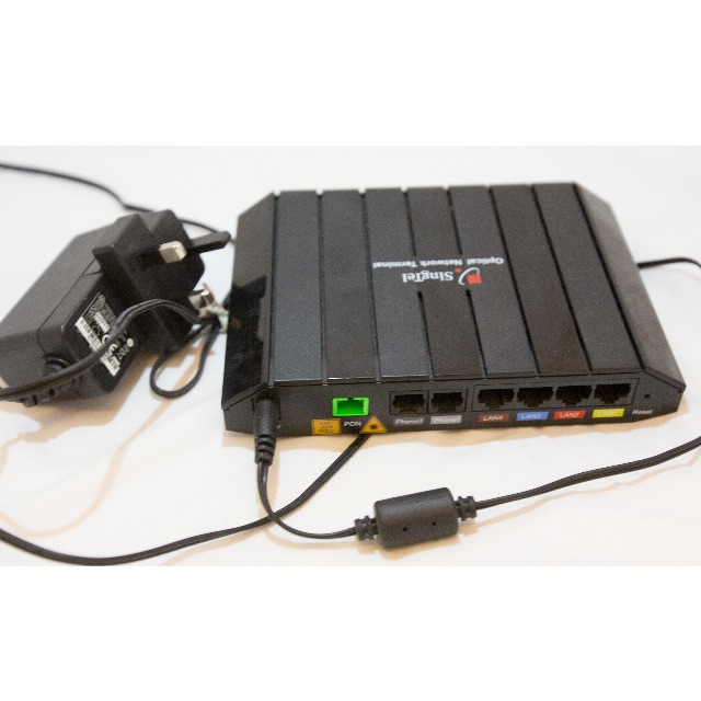 Singtel Optical Network Terminal ZTE ONT, Computers & Tech, Parts ...