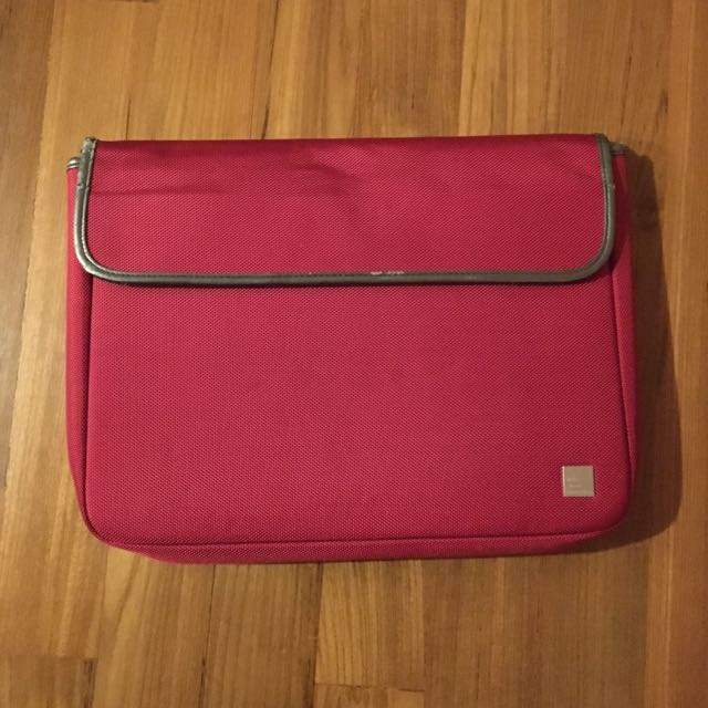 PENDING Velcro Laptop Case, Computers & Tech, Parts & Accessories ...