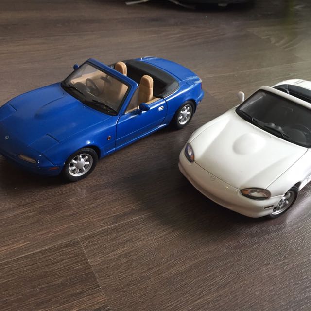 1/18 diecast: Rare Gate Mazda Miata MX5 Gen 1 & Gen 2, Hobbies & Toys ...