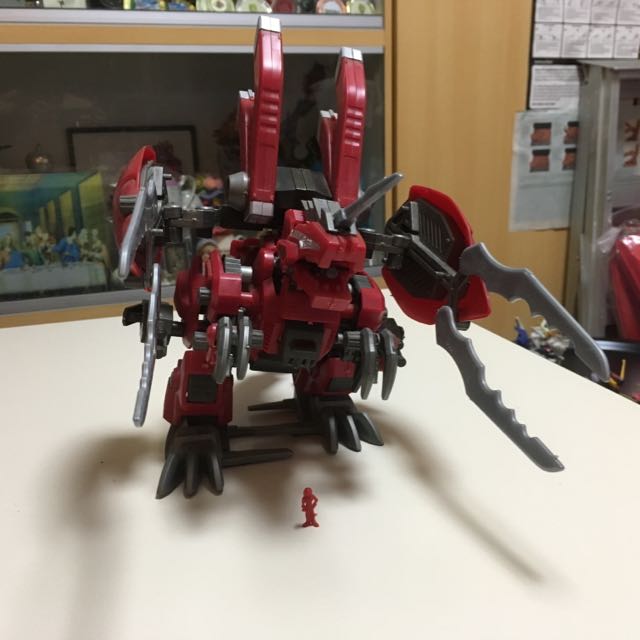 Zoids Figurine Last Call Throwing Away, Hobbies & Toys, Toys & Games on ...