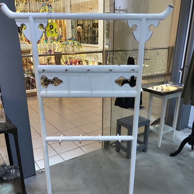 Chinese Rack, Furniture & Home Living, Home Decor, Vases & Decorative ...