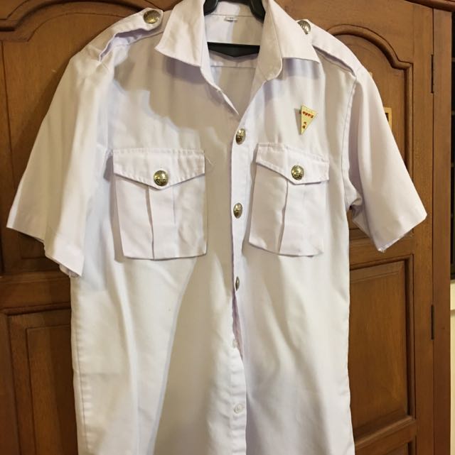 Chung Cheng High Yishun School Uniform, Babies & Kids, Babies & Kids ...