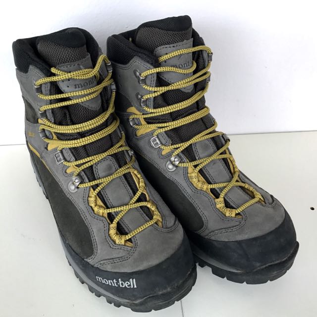 MONTBELL Hiking Boots US9, Men's Fashion, Footwear, Boots on Carousell