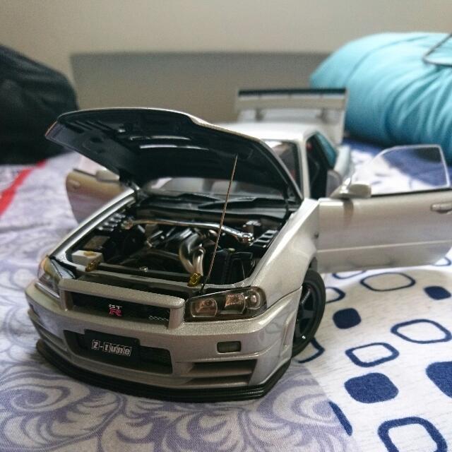 AutoArt Nissan Skyline GTR R34 Nismo Ztune Figuring., Hobbies & Toys ...