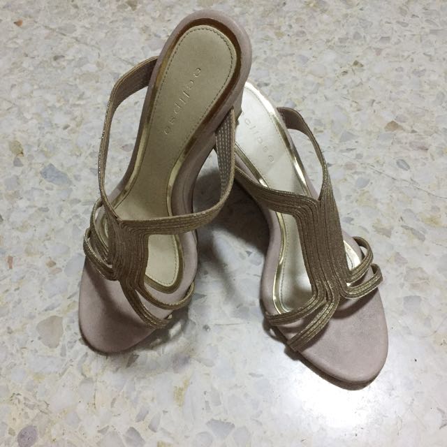 Eclipse 3-inch wedges, Women's Fashion, Footwear, Wedges on Carousell