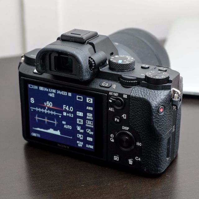 全新 SONY A7 II KIT SET, 攝影器材, 鏡頭及裝備 - Carousell
