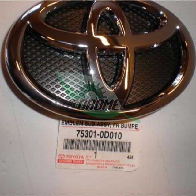 Toyota Original Car Logo Emblem, Car Accessories on Carousell