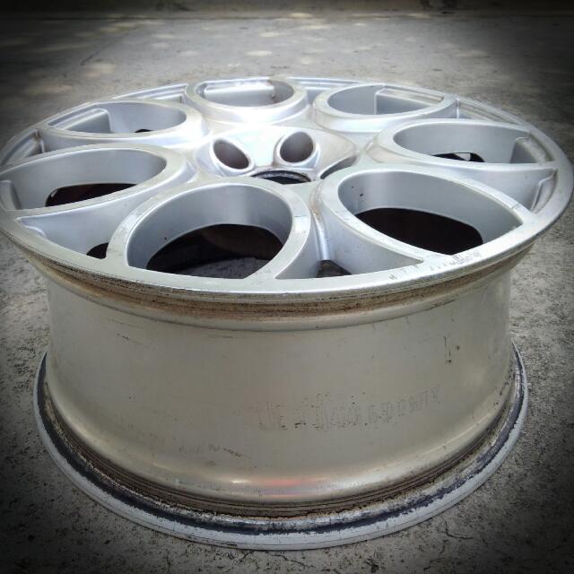 Alfa Romeo 159 / Brera 7-Horseshoe Alloy Rim, Car Accessories on Carousell