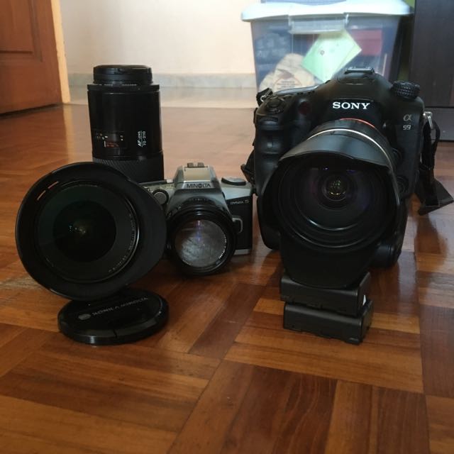 Sony A99 Full Frame Complete System (Body + grip + 3 Lenses ...