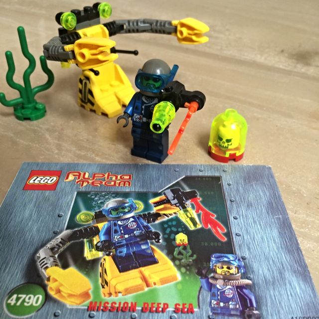 LEGO Alpha Team #4790 Robot Diver, Hobbies & Toys, Toys & Games on ...