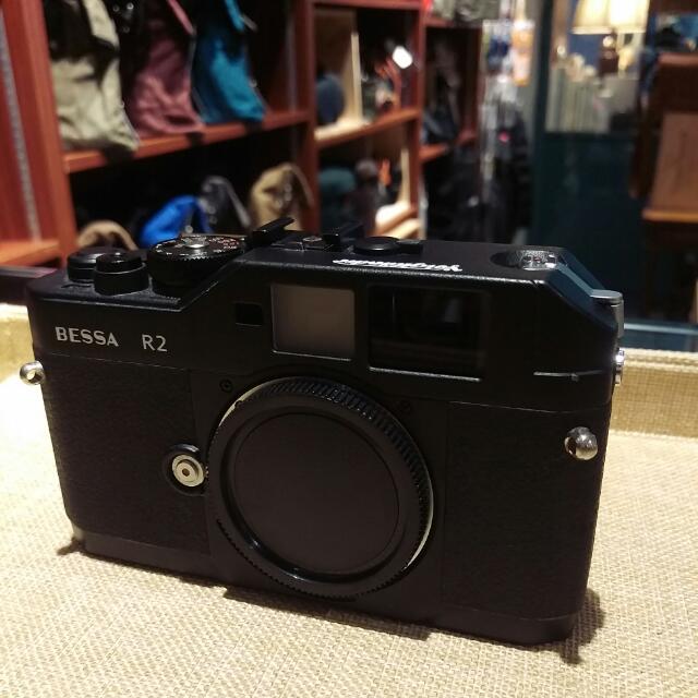 Voigtlander Bessa R2, Photography, Cameras on Carousell