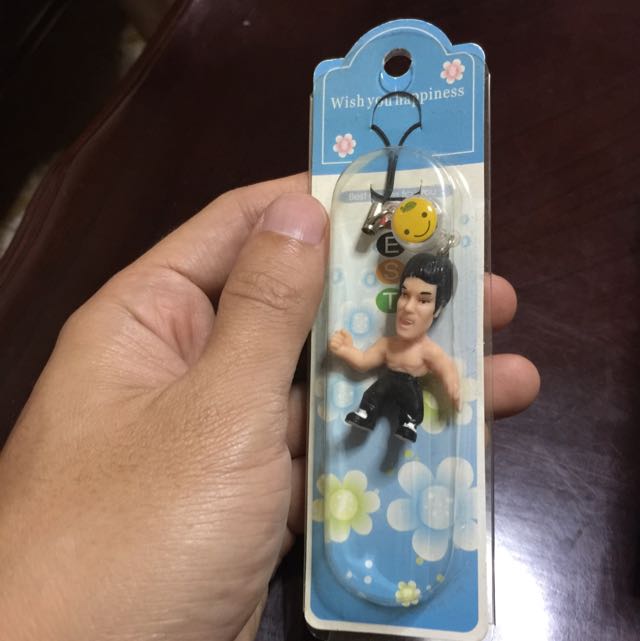 Bruce Lee Keychain, Hobbies & Toys, Toys & Games on Carousell