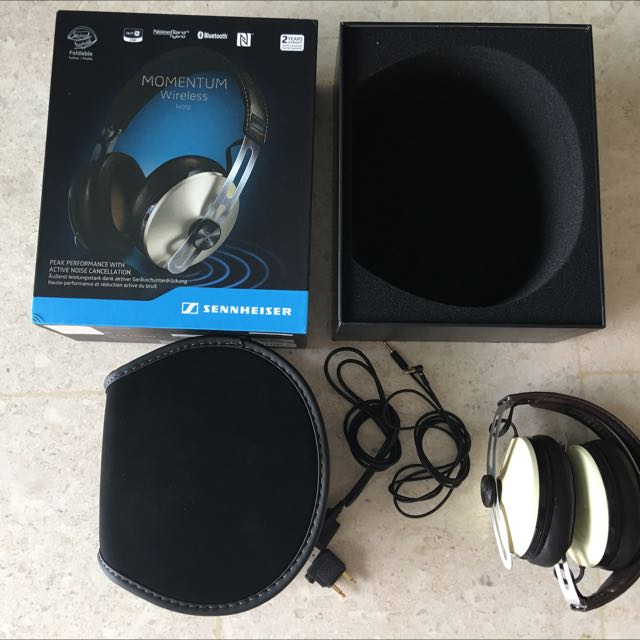 Sennheiser Momentum M2 AEBT Over-Ear Wireless Bluetooth Headphones ...