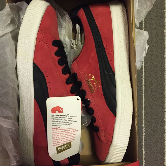 Puma Clyde, Men's Fashion, Footwear, Sneakers on Carousell