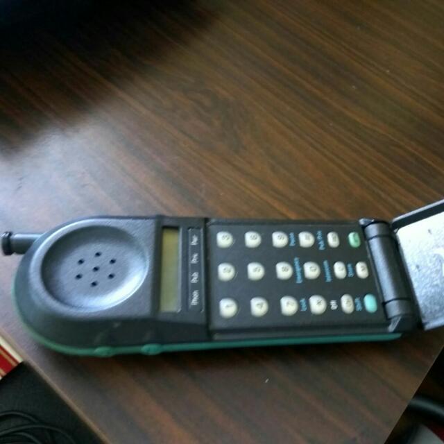 Singtel Zone Phone, Furniture & Home Living, Kitchenware & Tableware ...