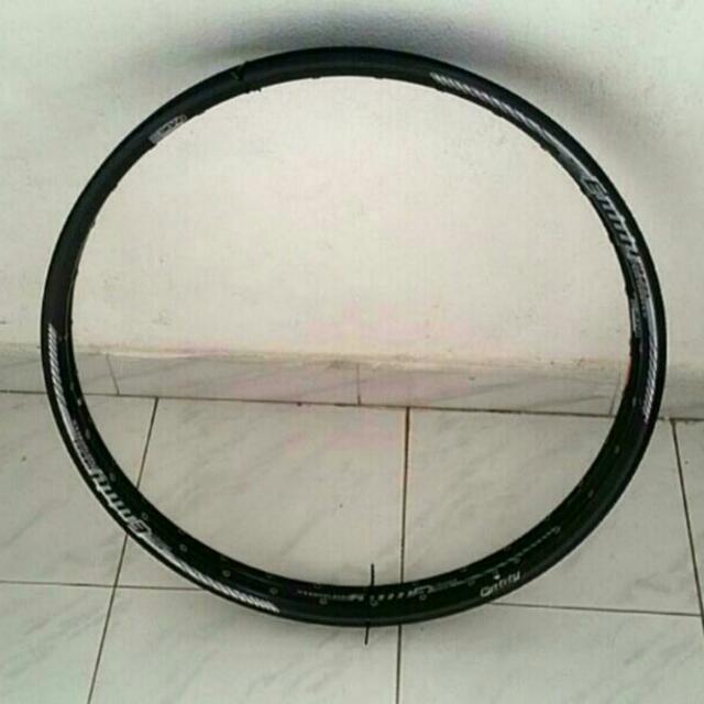 Entity 26" rims, Sports Equipment, Bicycles & Parts, Bicycles on Carousell