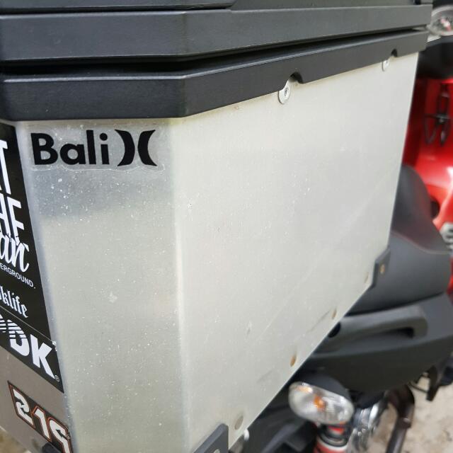 Trax Box, Car Accessories on Carousell