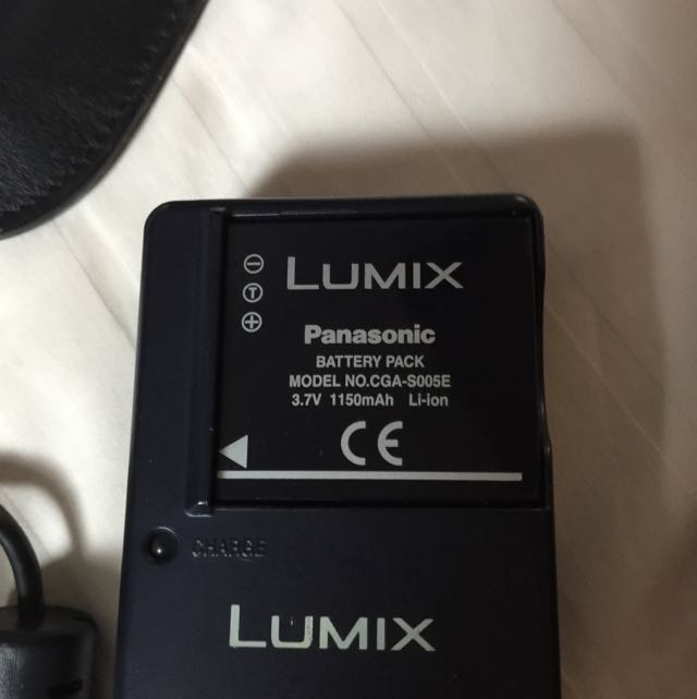 Used Panasonic LUMIX Camera, Photography, Cameras on Carousell