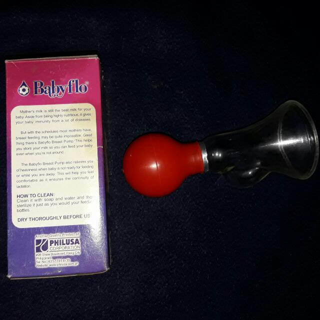 BabyFlo manual breastpump, Babies & Kids, Nursing & Feeding ...