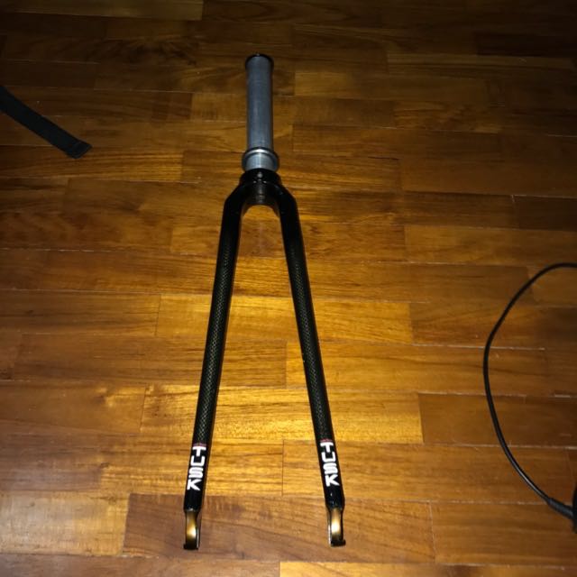 COLUMBUS CARBON TUSK AIR FORK, Sports Equipment, Bicycles & Parts ...
