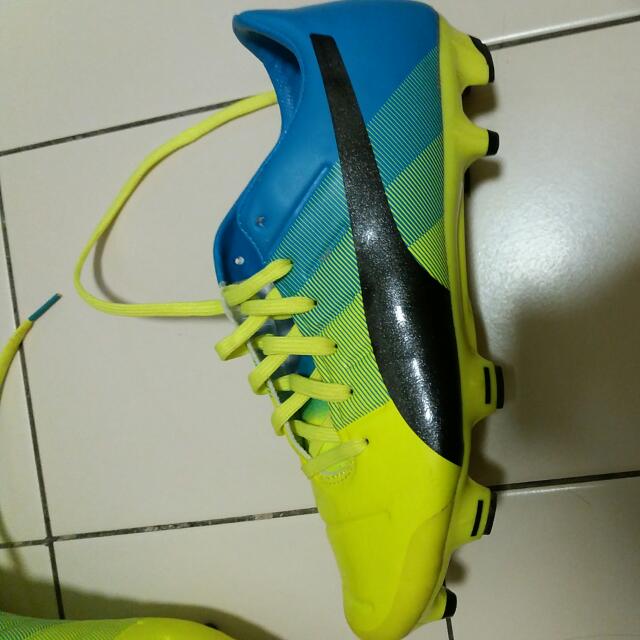 Puma Evo Power 2, Men's Fashion, Activewear on Carousell