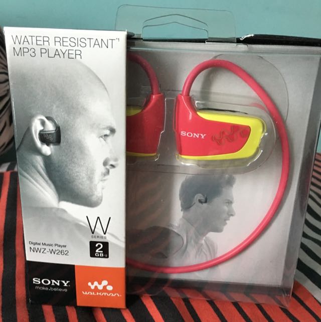 Sony NWZ-W262, Audio, Portable Music Players on Carousell