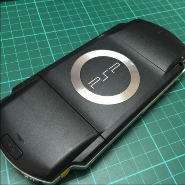 PSP 1006 With 30+ Games, Video Gaming, Video Game Consoles, PlayStation ...