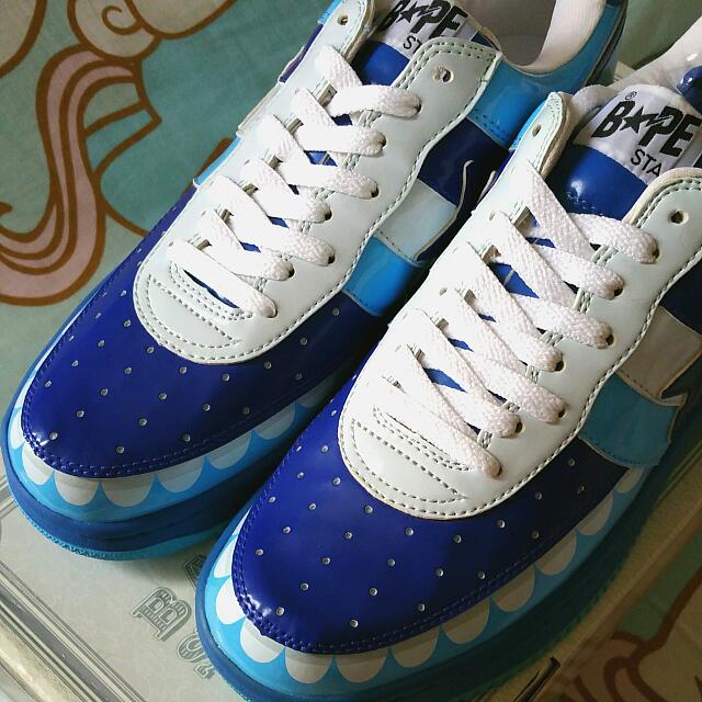 Brand New A Bathing Ape x Kaws Blue Chomper Footsoldier Bapesta., Men's ...