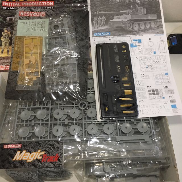 DRAGON 6252 1/35 Tiger I Initial Production s.Pz.Abt.502 Leningrad 1943 ...