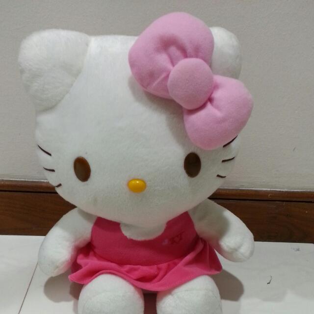 Hello Kitty, Babies & Kids, Babies & Kids Fashion on Carousell