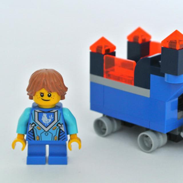 Lego Nexo Knights 30372 Robin's Mini Fortrex, Hobbies & Toys, Toys ...
