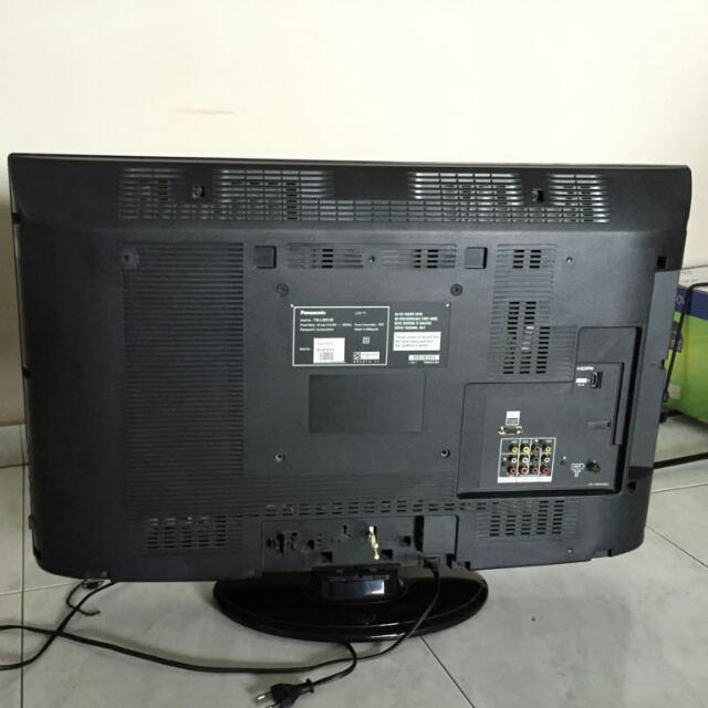 Panasonic 32 Inch LCD TV, TV & Home Appliances, TV & Entertainment, TV ...